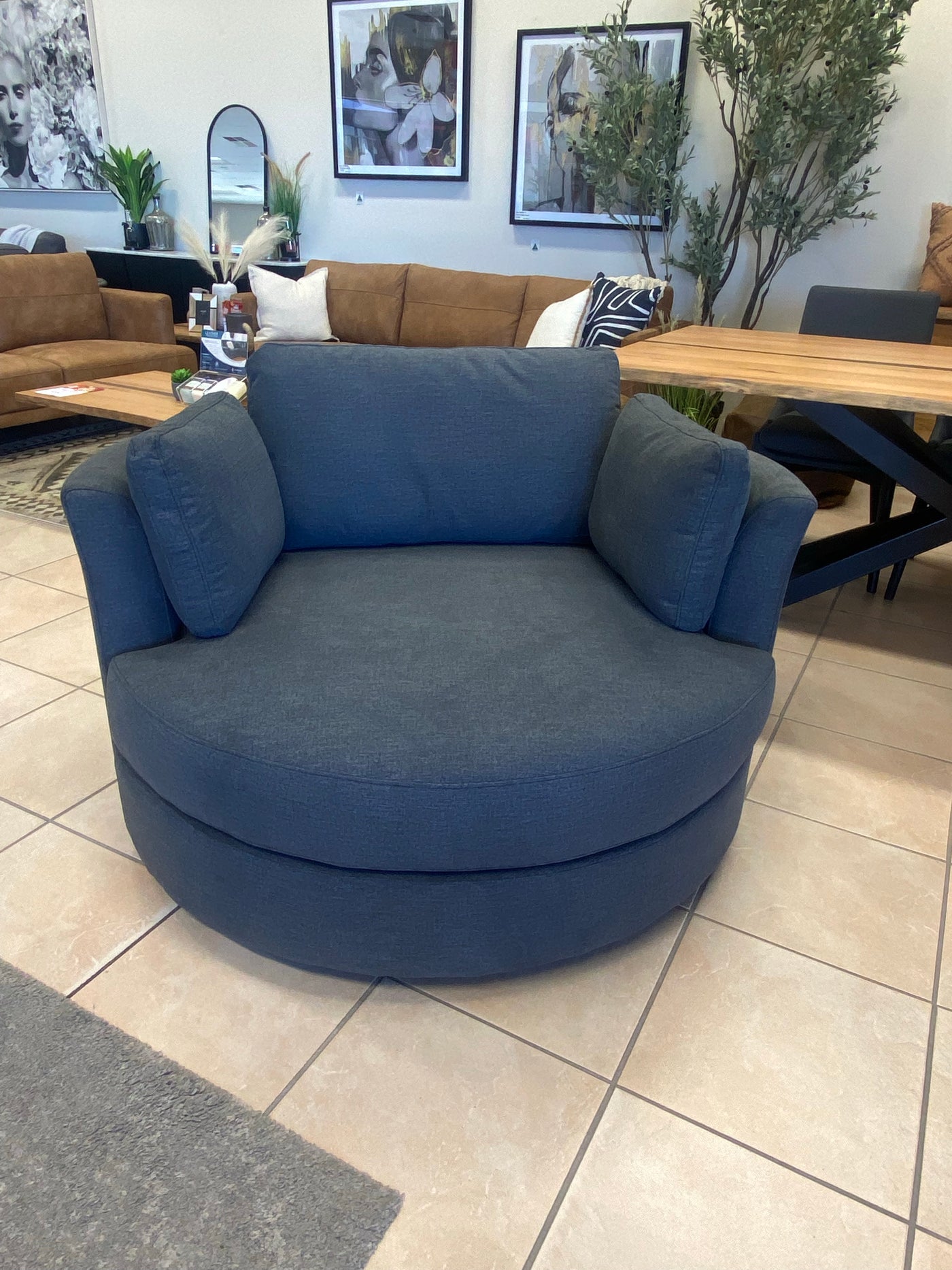 Large Cozy Cuddle Chair with 360' Rotation In Storm Grey